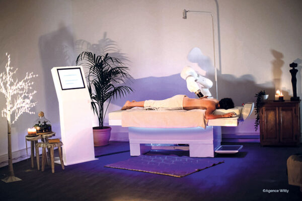 On a testé iYU®, le premier robot de massage autonome au monde - Sense ...